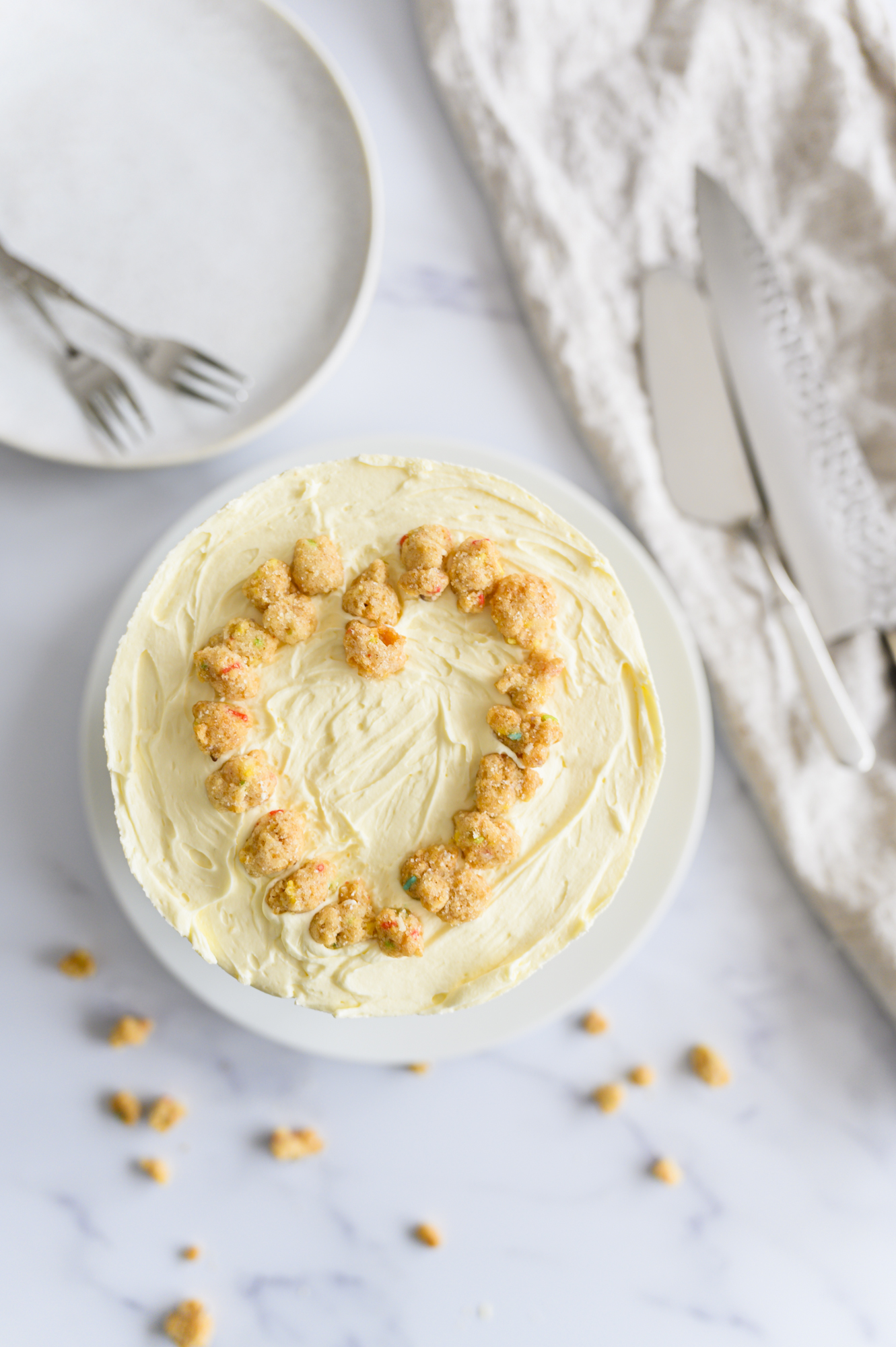 Birthday Cake | nobizlikedoughbiz | Cakes . Recipe on the Blog.