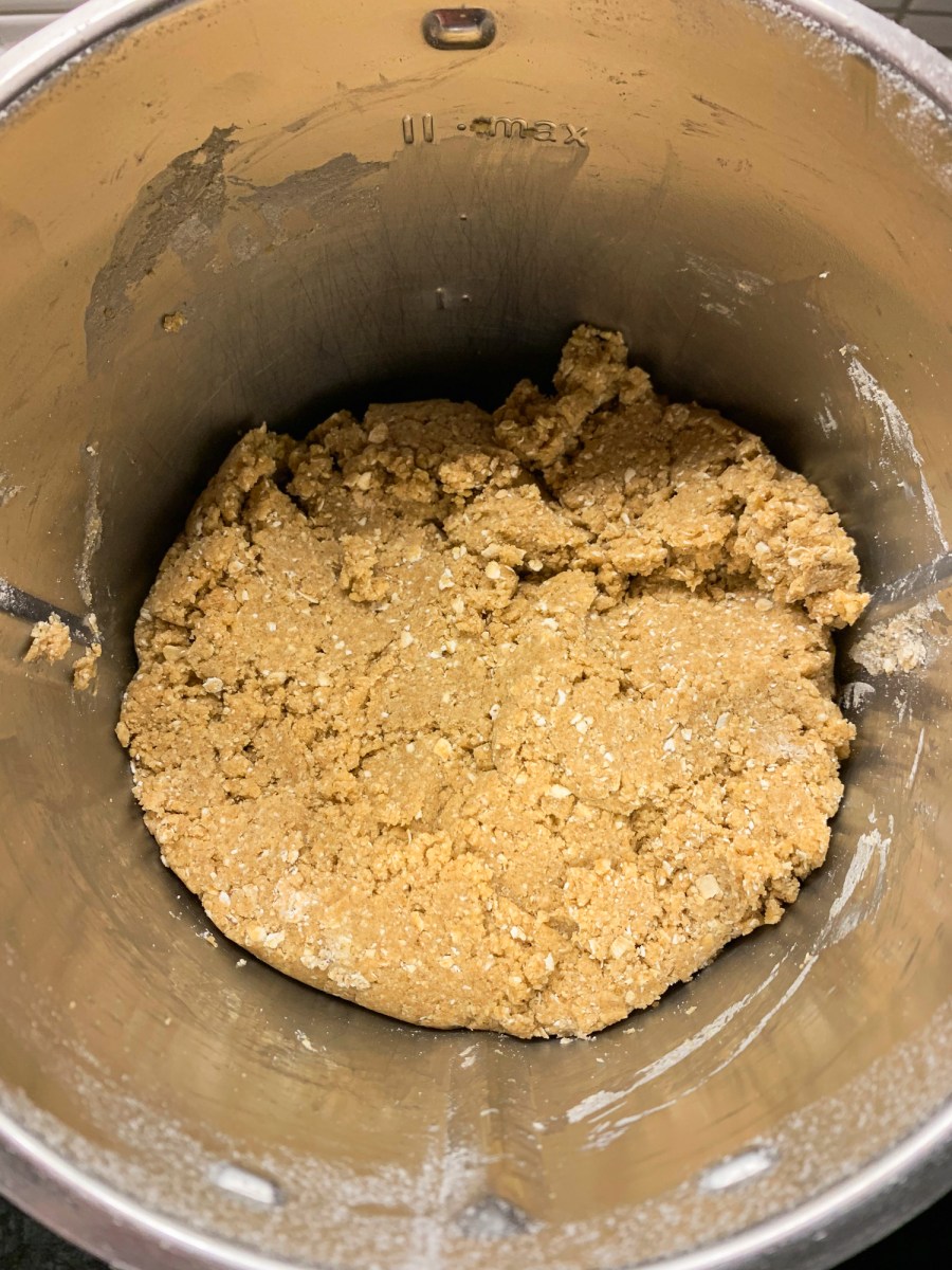 Digestive Biscuits - RECIPE - nobizlikedoughbiz