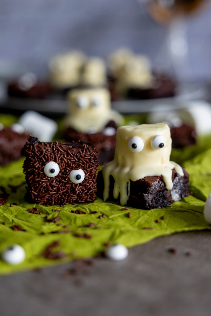 Halloween Brownies - RECIPE - nobizlikedoughbiz